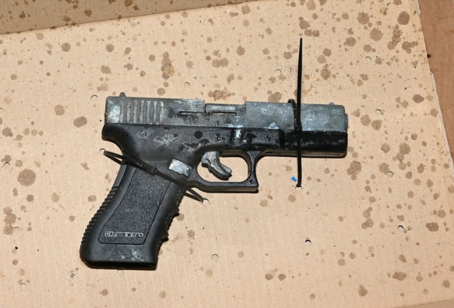 Firearm recovered by officers in Kirkby | Merseyside Police